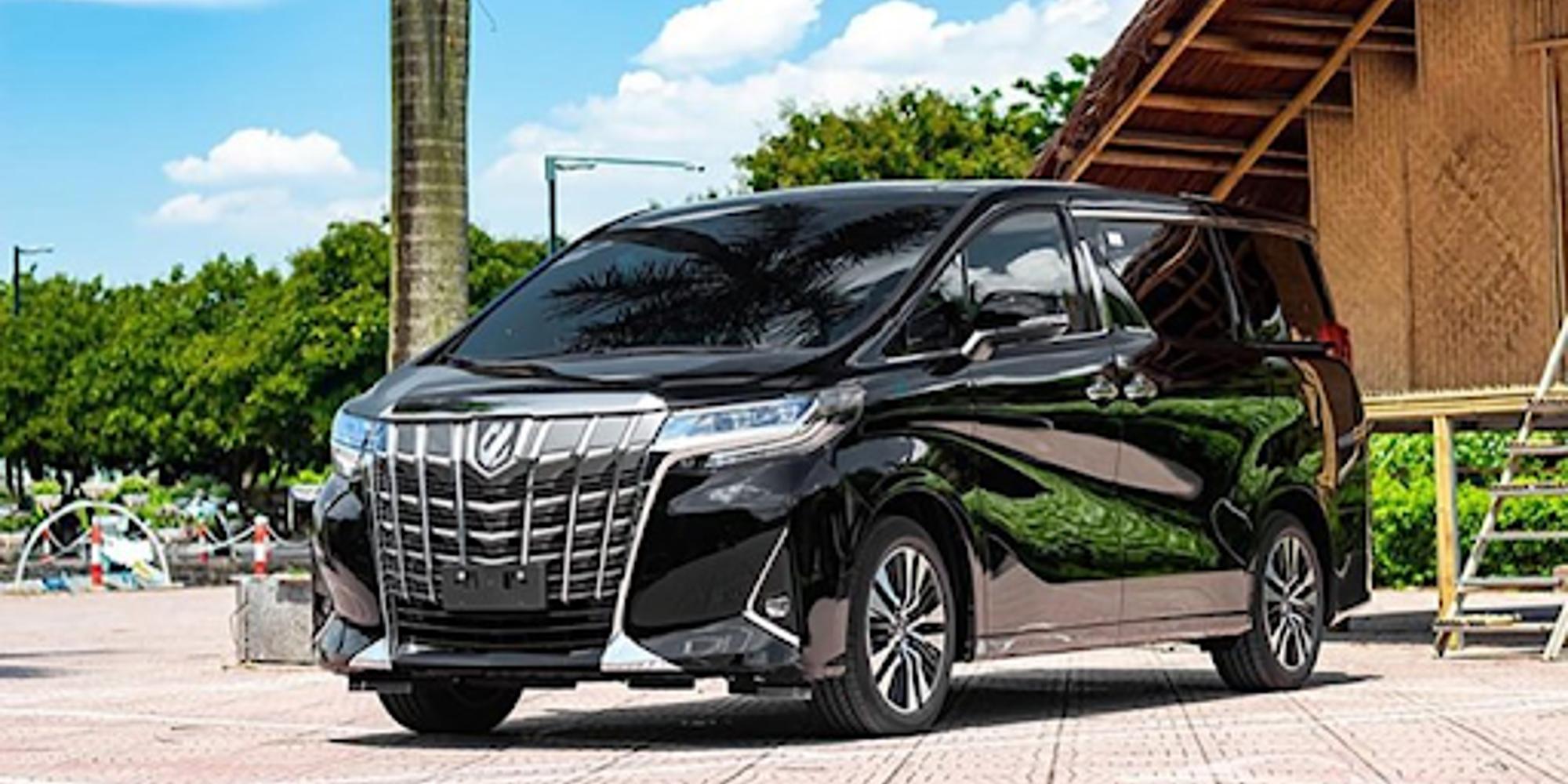 Daftar harga mobil Alphard bekas Jakarta terlengkap · Luma