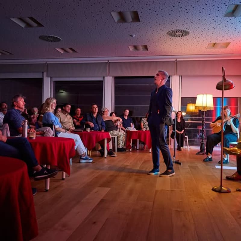 Fado dos Poetas · Luma