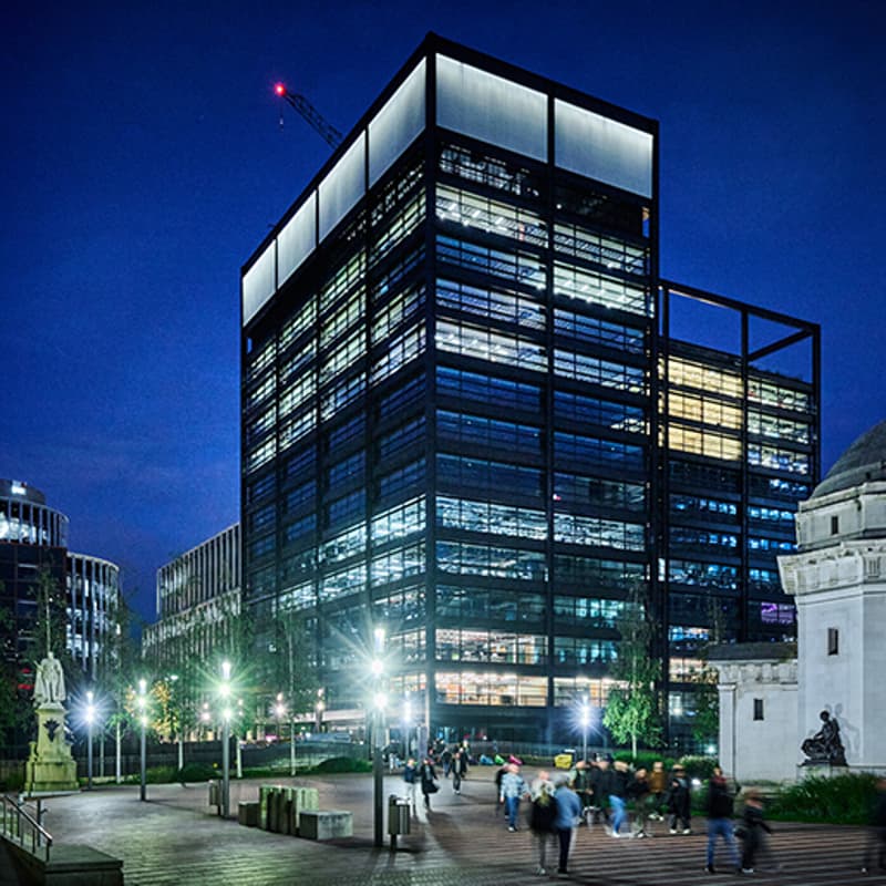 Deloitte & Black Apprentice Network - Midlands · Luma
